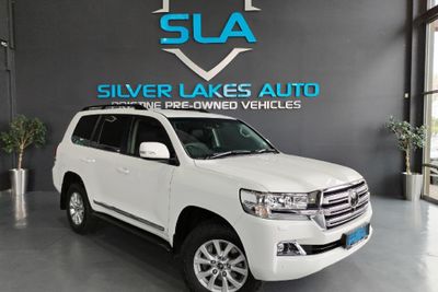 Used Toyota Land Cruiser 200 200 4.5 D V8 VX-R Auto for sale in Gauteng ...