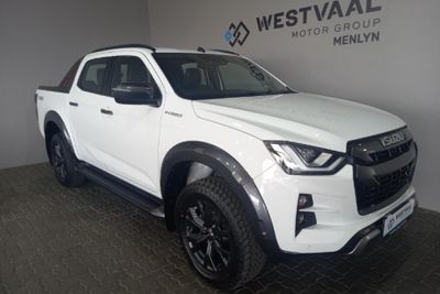 New Isuzu D-Max 3.0 DDI V-Cross HR Auto Double-Cab for sale in Gauteng ...