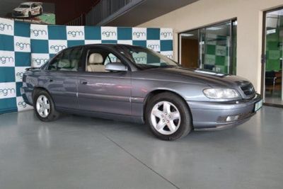 Used Opel Omega 2.6i Elegance for sale in Free State - Cars.co.za (ID ...