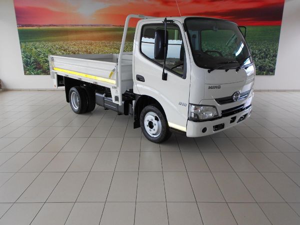 New Hino 200 310 (FH2) 4x2 F/C for sale in Gauteng - Cars.co.za (ID ...