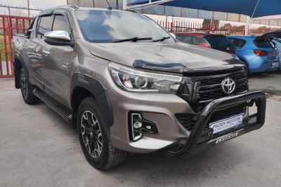 Used Toyota Hilux 2.8 GD-6 Raised Body Legend Auto Double-Cab for sale ...