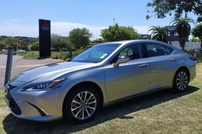 Used Lexus ES 250 EX for sale in Kwazulu Natal - Cars.co.za (ID::9290331)