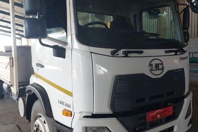Used UD Trucks Croner LKE 210 (H44) 4x2 Auto F/C C/C for sale in ...