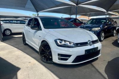 Used Volkswagen Golf VII 2.0 TSI R Auto for sale in Gauteng - Cars.co ...