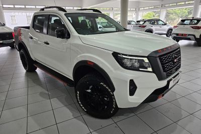 Used Nissan Navara 185kw Beast for sale in Eastern Cape - Cars.co.za ...