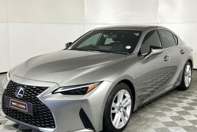 Used Lexus IS 300h EX for sale in Gauteng - Cars.co.za (ID::9362847)