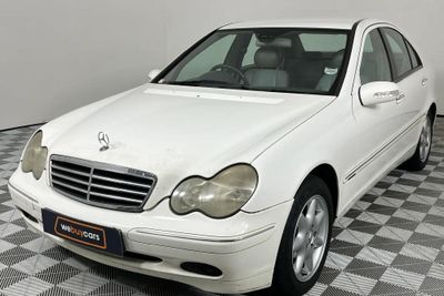 Used Mercedes-Benz C-Class C 270 CDi Elegance Auto for sale in Gauteng ...
