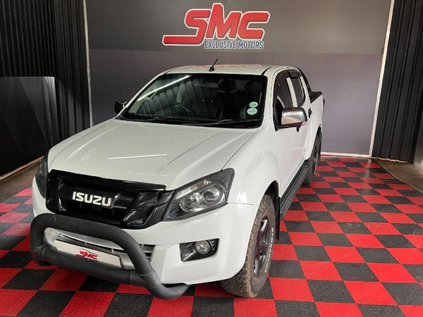 Used Isuzu KB 300 D-Teq LX Double-Cab for sale in Gauteng - Cars.co.za ...