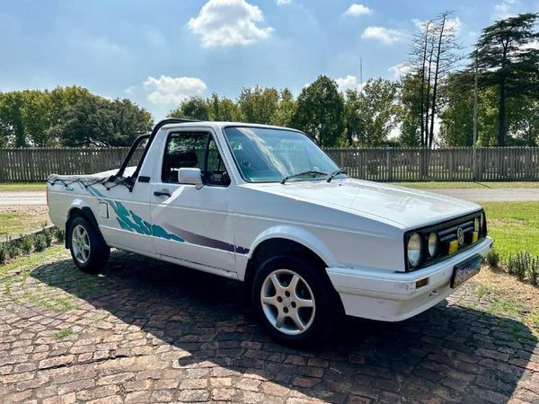 Used Volkswagen Caddy Pick-Up 1.6 Single-Cab Club for sale in Gauteng ...
