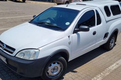 Used Opel Corsa Utility 1.4i for sale in North West Province - Cars.co ...