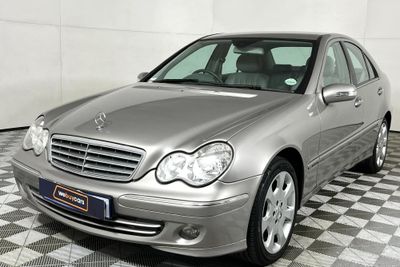 Used Mercedes-Benz C-Class C 320 CDI Elegance Auto for sale in Gauteng ...