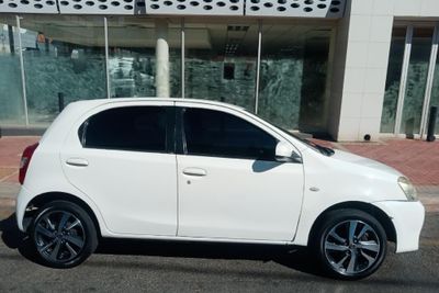 Used Toyota Etios 1.5 Xi for sale in Gauteng - Cars.co.za (ID::9487184)