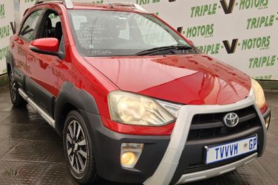 Used Toyota Etios Cross 1.5 XS 5-dr for sale in Gauteng - Cars.co.za ...