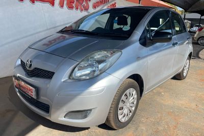 Used Toyota Yaris Zen3 ACS 5-dr for sale in North West Province - Cars ...
