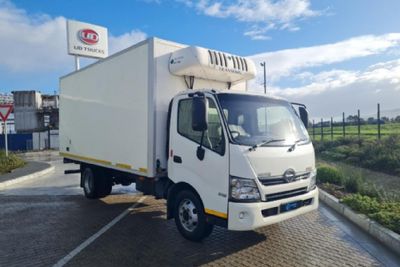 Used Hino 300 815 Lwb (bb3) A/t F/c C/c for sale in Western Cape - Cars ...