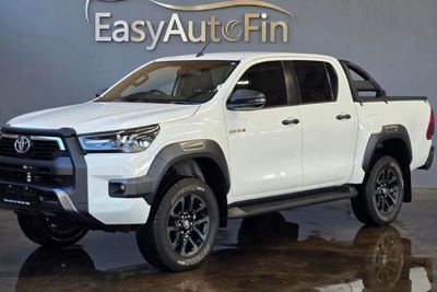 Used Toyota Hilux 2.8 GD-6 Raised Body Legend Double-Cab for sale in ...