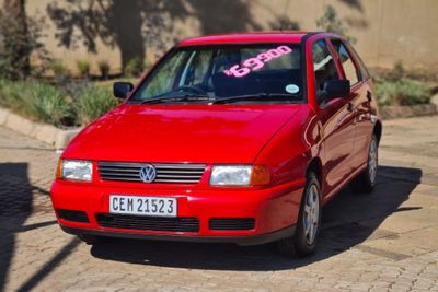 Used Volkswagen Polo Playa 1.6 for sale in Gauteng - Cars.co.za (ID ...