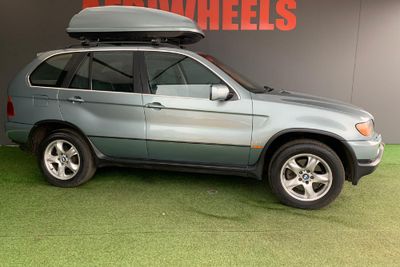 Used BMW X5 4.4i Auto for sale in Gauteng - Cars.co.za (ID::9635571)