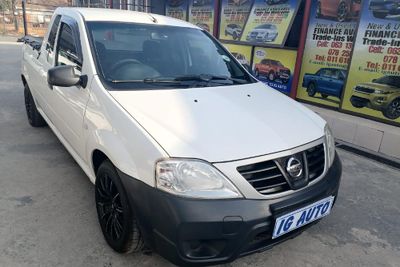 Used Nissan NP200 1.5 dci safety pack manual Cloth interior, for sale ...