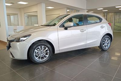 New Mazda 2 1.5 Dynamic Auto 5-dr for sale in Gauteng - Cars.co.za (ID ...