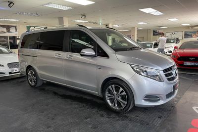 Used Mercedes-Benz V-Class V 220 CDi Avantgarde Auto for sale in ...