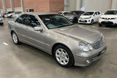 Used Mercedes-Benz C-Class C 320 Elegance Auto for sale in Gauteng ...