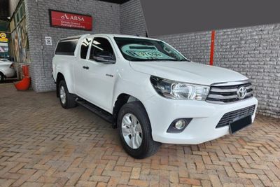 Used Toyota Hilux 2.4 GD-6 Raised Body SRX Extended Cab for sale in ...