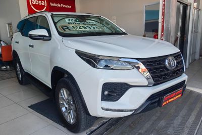 Used Toyota Fortuner 2.8 GD-6 Raised Body Auto for sale in Western Cape ...