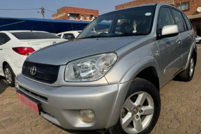 Used Toyota RAV4 200 5-dr for sale in Gauteng - Cars.co.za (ID::9905302)