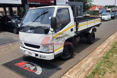 Used JMC Carrying 2.8 TDi 1.6-ton Lux SWB Tipper for sale in Gauteng ...