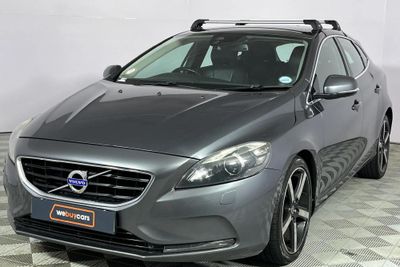 Used Volvo V40 T4 Elite Auto for sale in Western Cape - Cars.co.za (ID ...