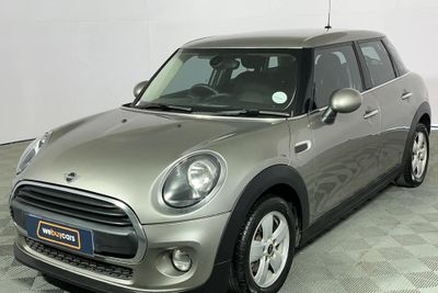 Used MINI Hatch One 1.5T 5-dr Auto for sale in Gauteng - Cars.co.za (ID ...