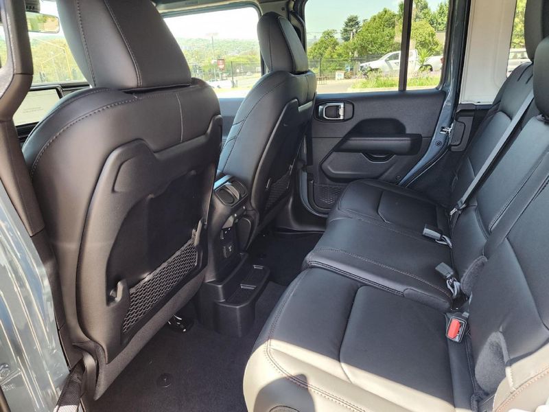 New Jeep Wrangler Sky Power Top (Roof) for sale in Gauteng - Cars.co.za ...