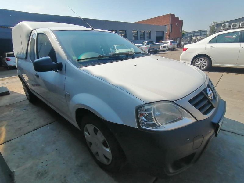 Used Nissan NP200 1.6 - #LOW Km + AIRCON + CANOPY!!! for sale in ...