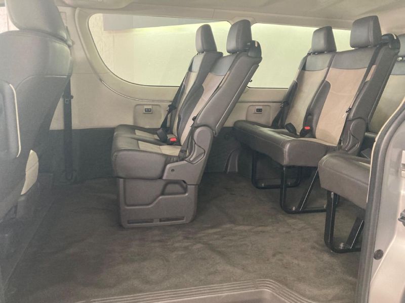 Used Toyota Quantum 2.8 GL 11-seat for sale in Western Cape - Cars.co ...