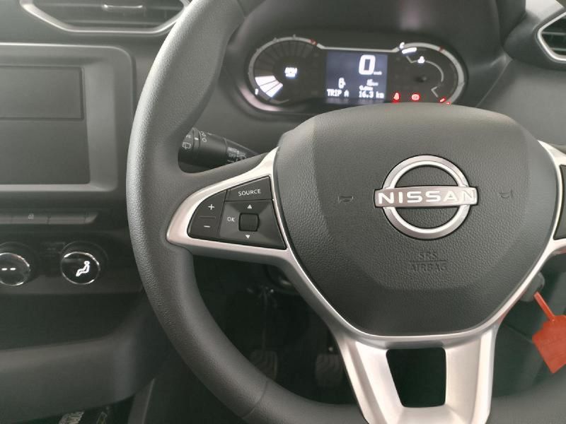 New Nissan Magnite Move 1.0 Visia F/C P/V for sale in Gauteng - Cars.co ...