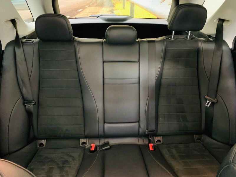 Used Mercedes-Benz GLE 300d 4Matic AMG LINE for sale in Western Cape ...