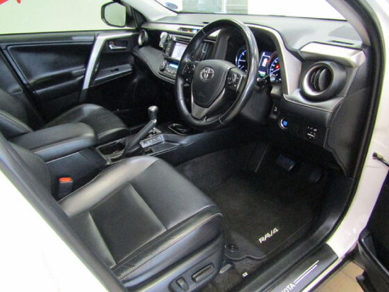 Used Toyota RAV4 2.2 D VX Auto for sale in Gauteng - Cars.co.za (ID ...