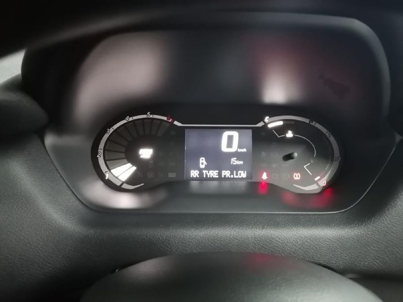 New Nissan Magnite Move 1.0 Visia F/C P/V for sale in Gauteng - Cars.co ...