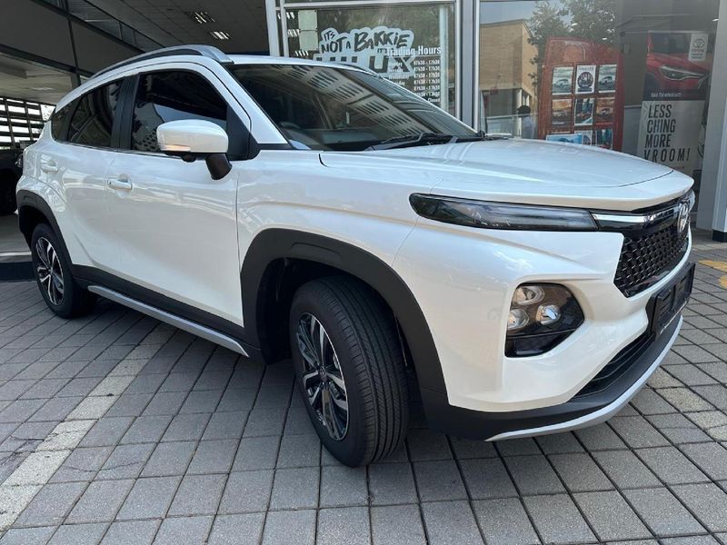 New Toyota Starlet Cross 1.5 XR Automatic for sale in Gauteng - Cars.co ...