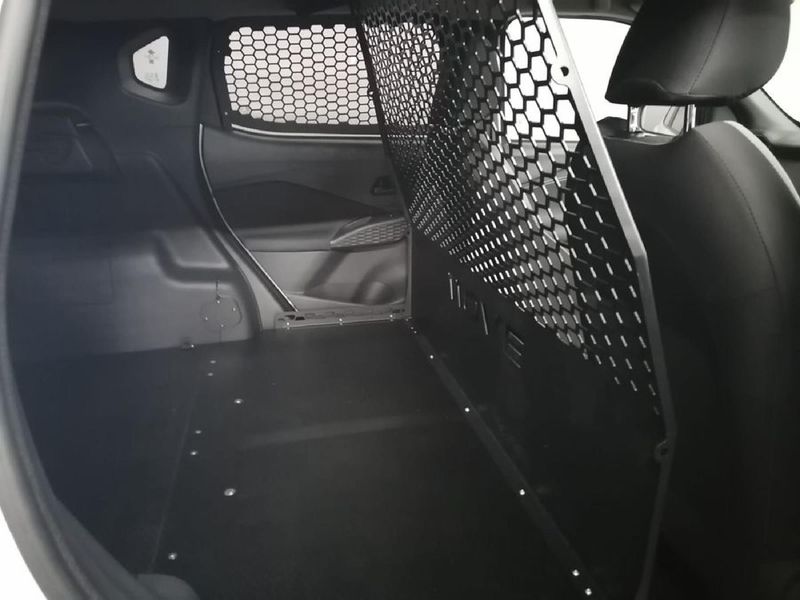 New Nissan Magnite Move 1.0 Visia F/C P/V for sale in Gauteng - Cars.co ...