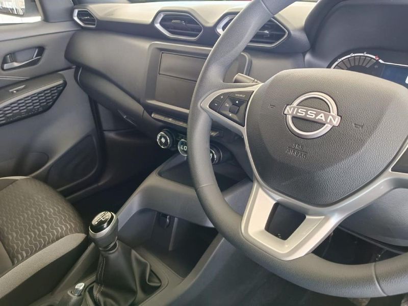 Used Nissan Magnite Move 1.0 Visia Panelvan for sale in North West ...