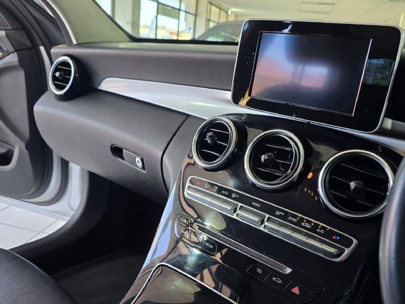 Used Mercedes-Benz C-Class C 180 C-Class Auto for sale in Gauteng ...