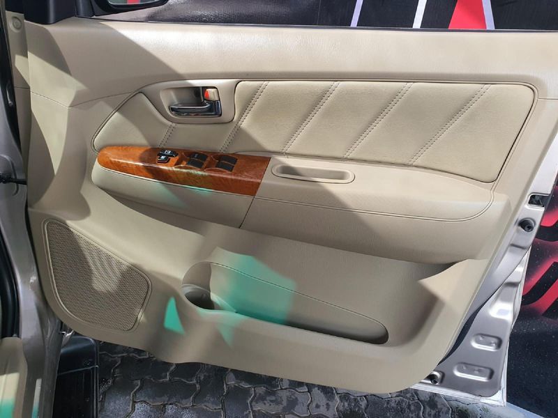 Used Toyota Fortuner 3.0 D-4D Raised Body 4x4 for sale in Gauteng ...