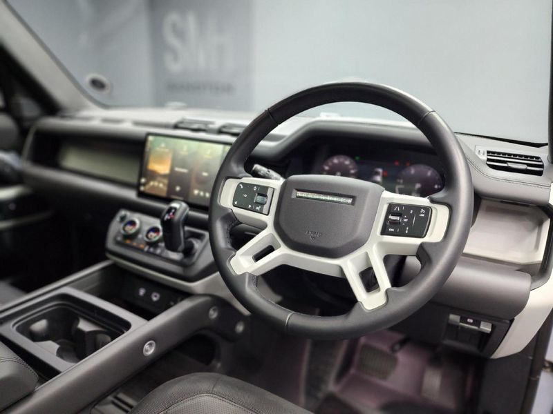 Used Land Rover Defender 110 D300 HSE X-Dynamic for sale in Gauteng ...