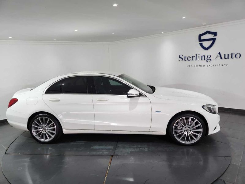 Used Mercedes-Benz C-Class C 350 e (Hybrid) for sale in Gauteng - Cars ...