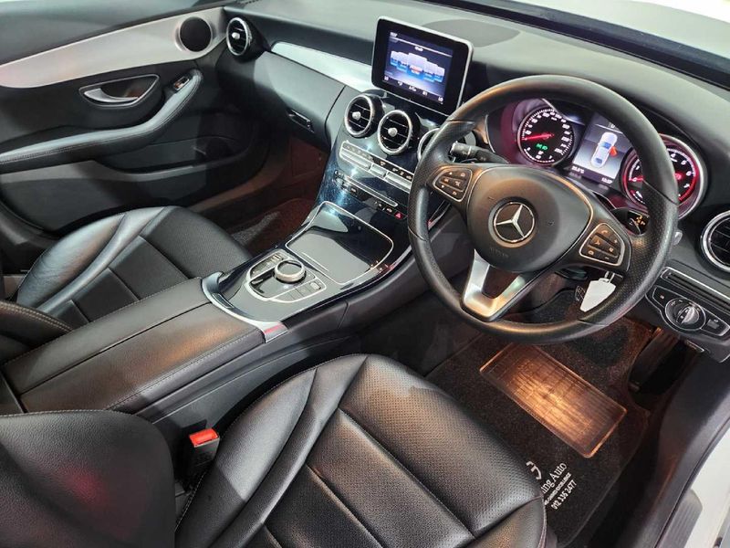 Used Mercedes-Benz C-Class C 350 e (Hybrid) for sale in Gauteng - Cars ...