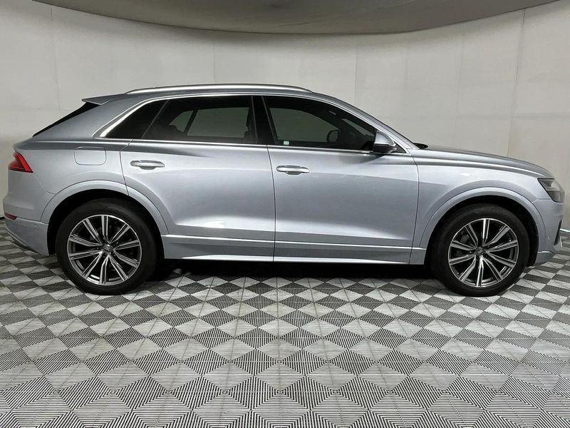 Used Audi Q8 55 TFSI quattro Auto for sale in Western Cape - Cars.co.za (ID::10069575)