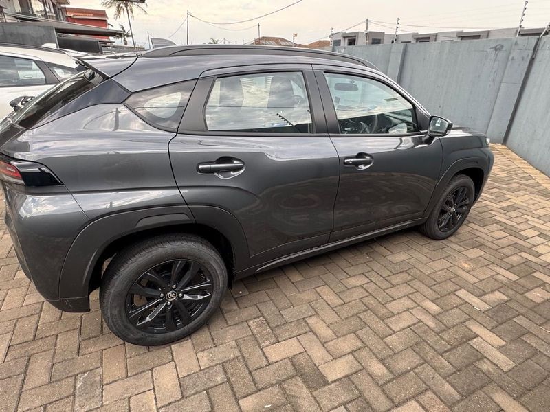 Used Toyota Starlet Cross 2025 Toyota Starlet Cross 1.5 XS Manual for ...