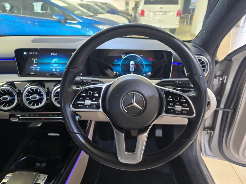 Used Mercedes-Benz A-Class A 200d Auto for sale in Gauteng - Cars.co.za ...